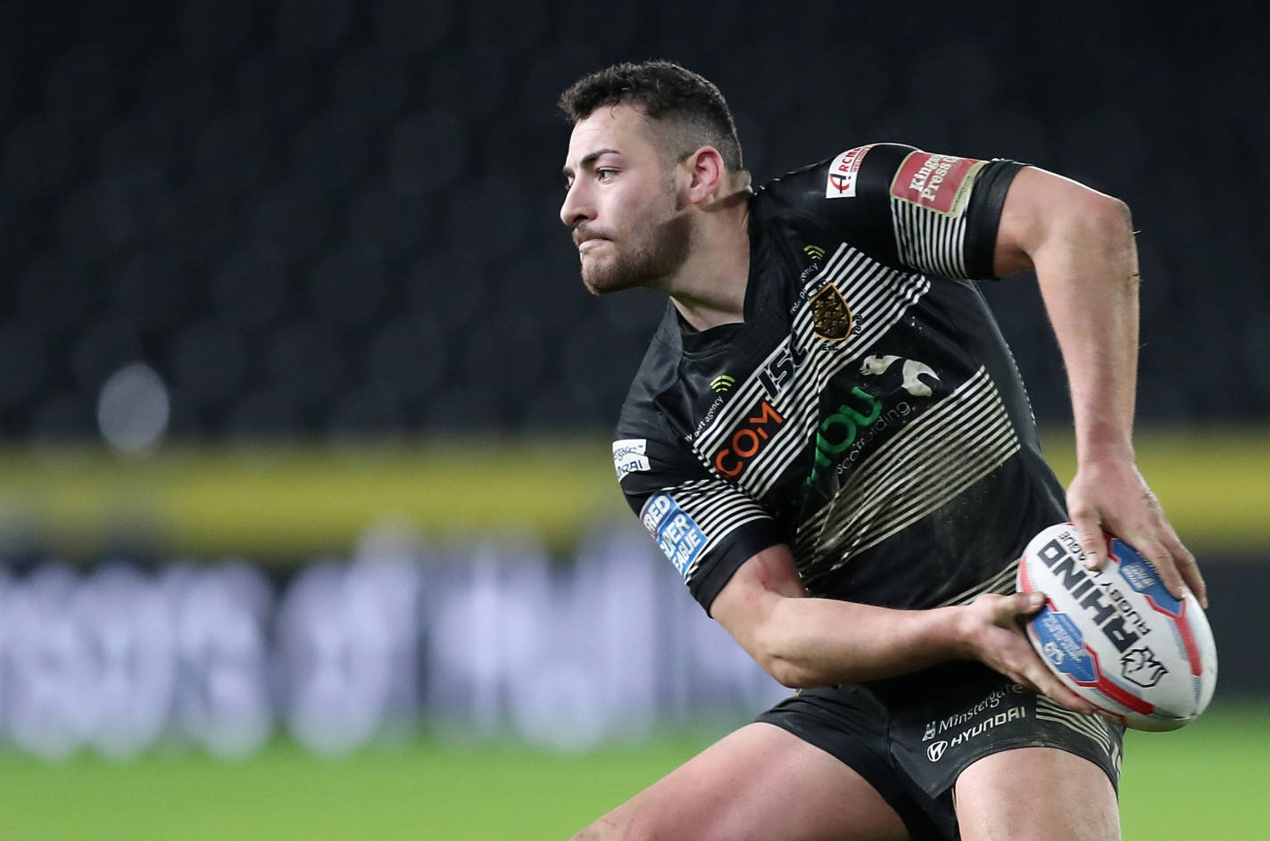 Hull FC go top