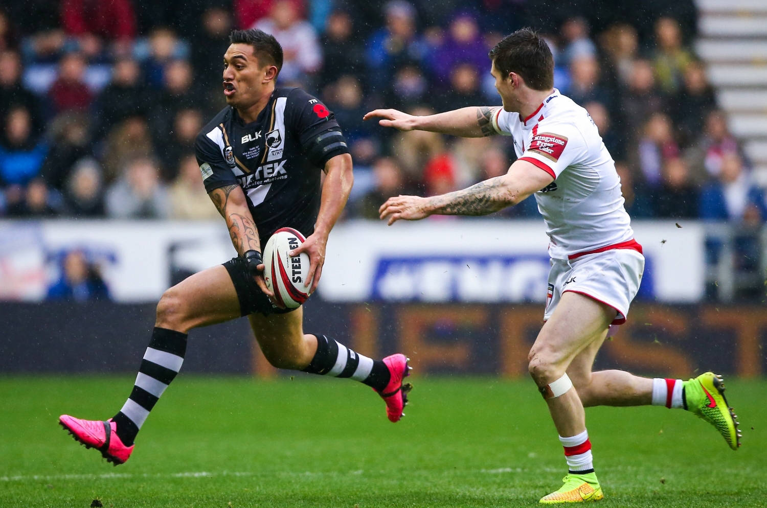 Catalans Dragons sign Dean Whare